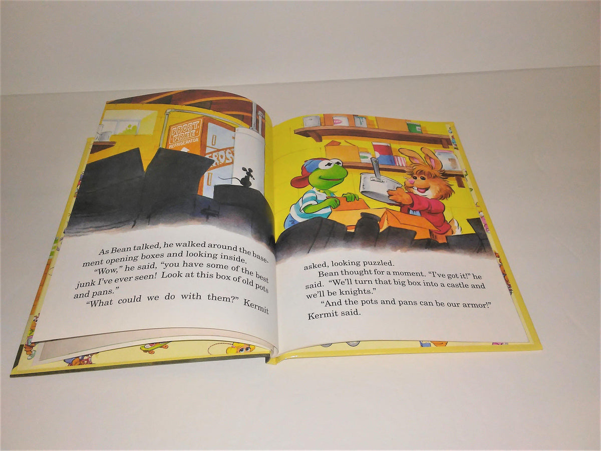 Jim Henson's Muppets in KERMIT'S CLEANUP - A Book About Imagination fr ...
